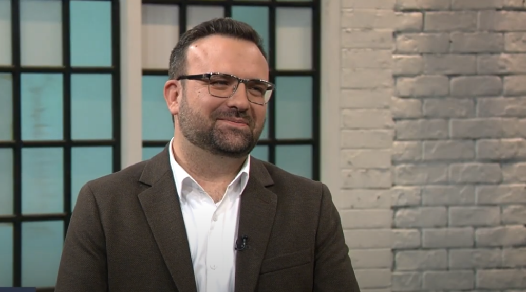 Latest - 100 Huntley Street